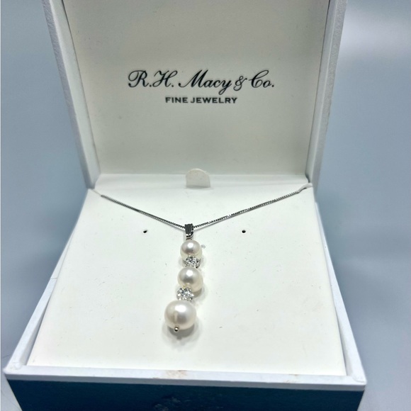 R.H Macey & Co. | Jewelry | Rhmacey Co Sterling Silver Pearlcrystal ...